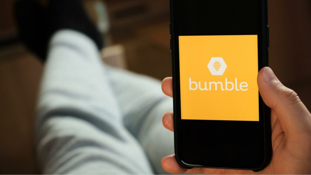 How does Bumble work for men?: Tips and Advice in 2023